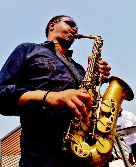 Jazz supremo Bobby Ricketts thrills Lagos audience | Music In Africa