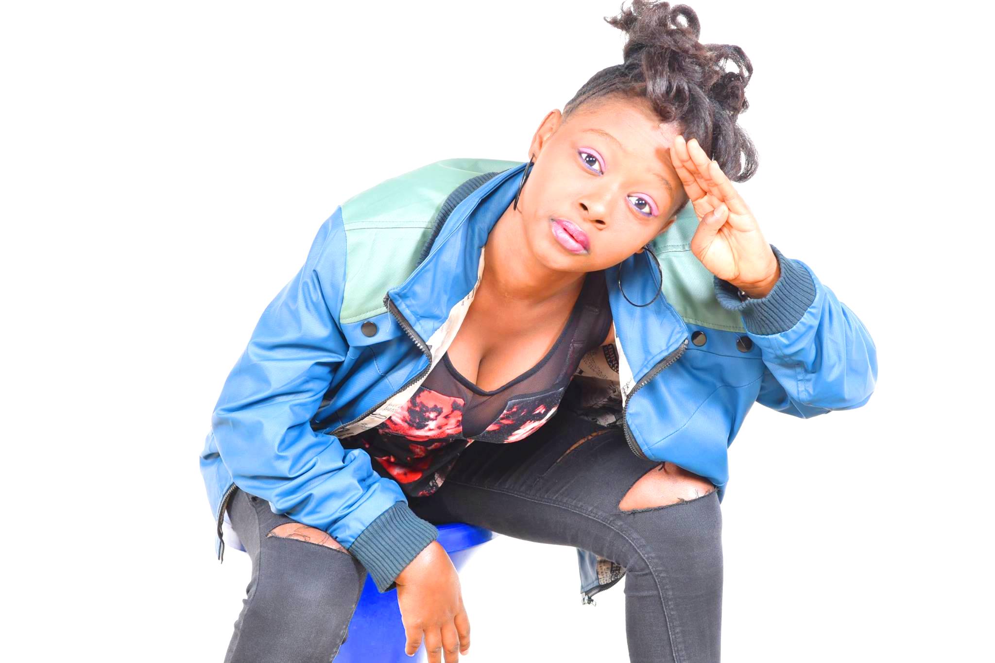 Guinée Conakry : Ashley conjugue rapper au féminin | Music In Africa