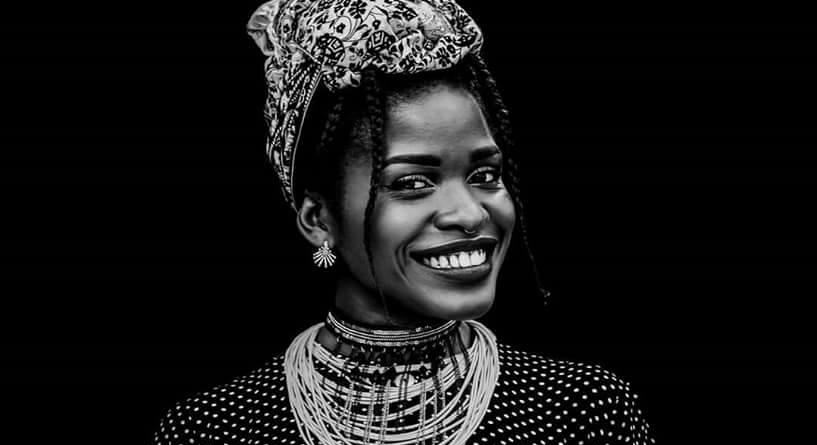 Reniss : 5 reprises en hommage aux chanteuses africaines | Music In Africa