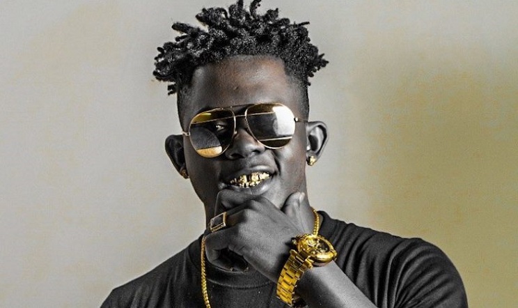 Découvrez « vitres teintées », le nouveau single de Tenor | Music In Africa