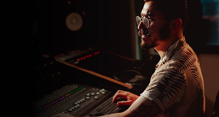 Songtradr launches Smart Sync digital rights management tool | Music In ...