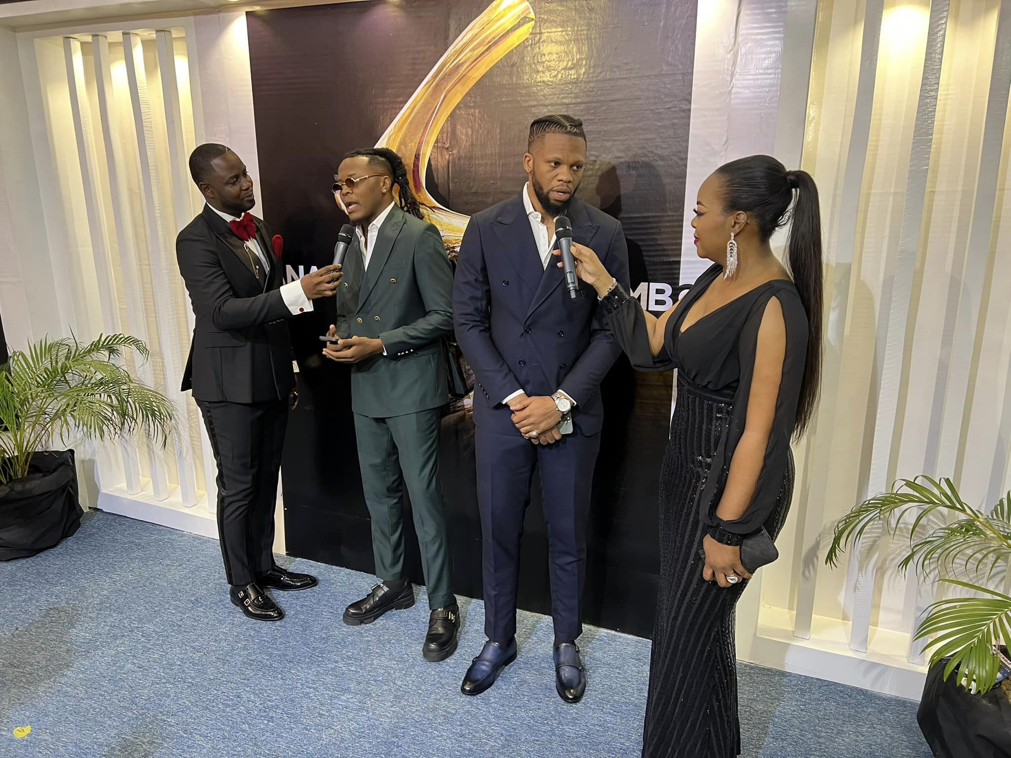 Trophée Mwana Mboka : le groupe MPR, Mamie Ilela et Afara Tsena ...