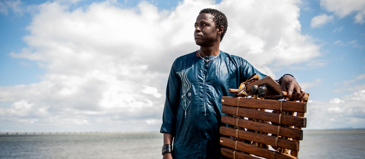 FRA! Veeby et Kimi Djabaté au Africa Oyé Festival 2023 | Music In Africa