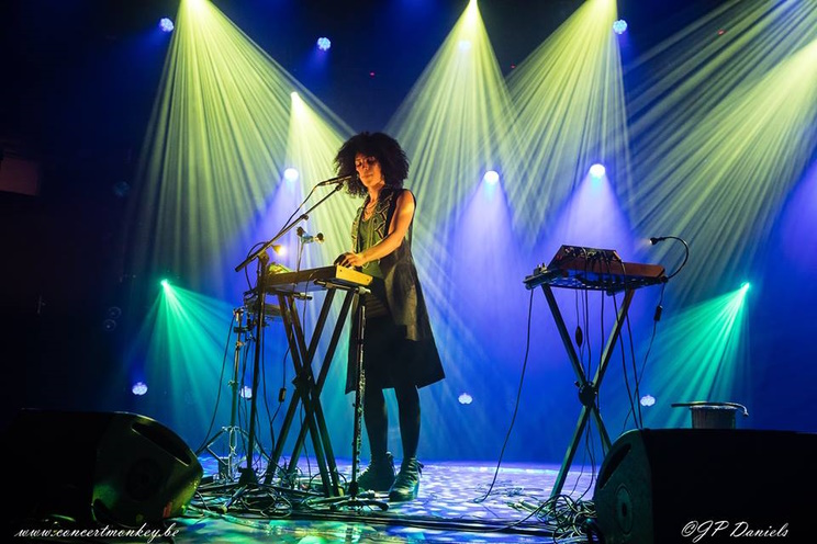 Esinam, la sensation afro-électro qui a enflammé le Festival Stereo ...