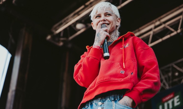 SA mourns Afrikaans rapper Angie Oeh | Music In Africa