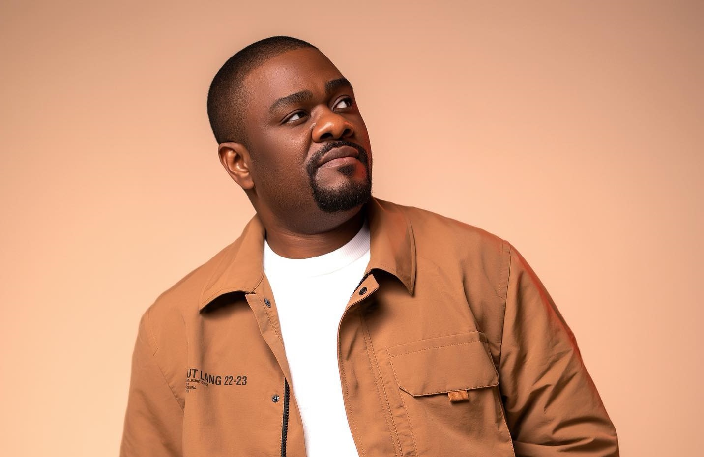 Explo Célébration : Mike Kalambay lance un challenge pour les batteurs ...