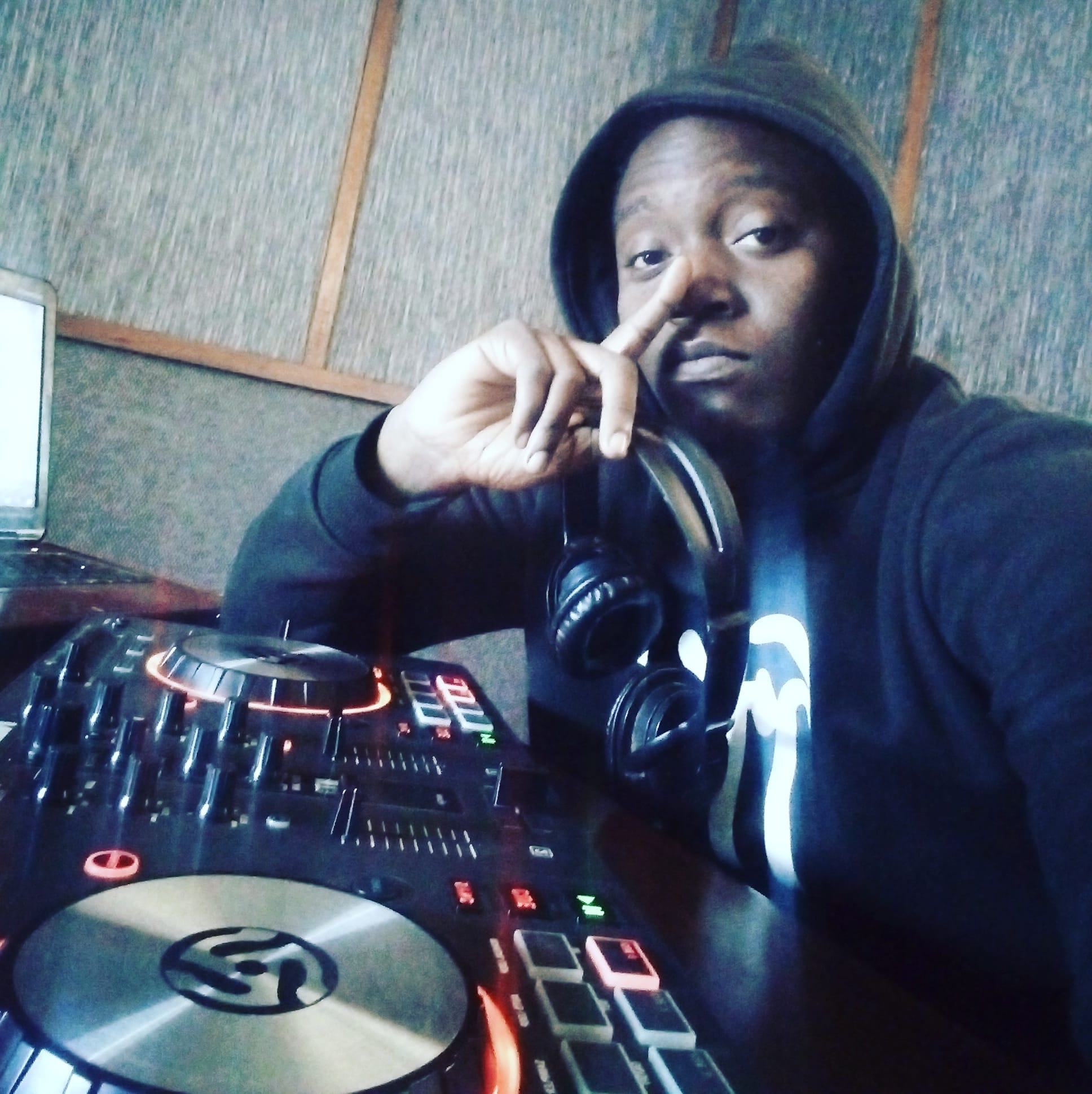 DJ Foxx Tha Roc | Music In Africa