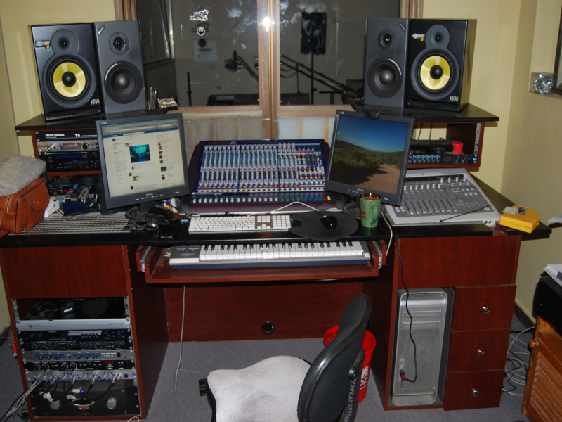 Mahogany Recording Studio | Music In Africa