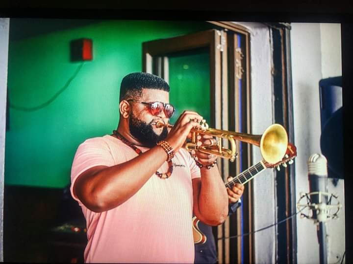 D Horn | Music In Africa
