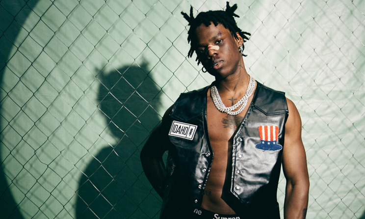 Avec « Calm Down », Rema intègre le top 20 des tubes d'été de Spotify ...